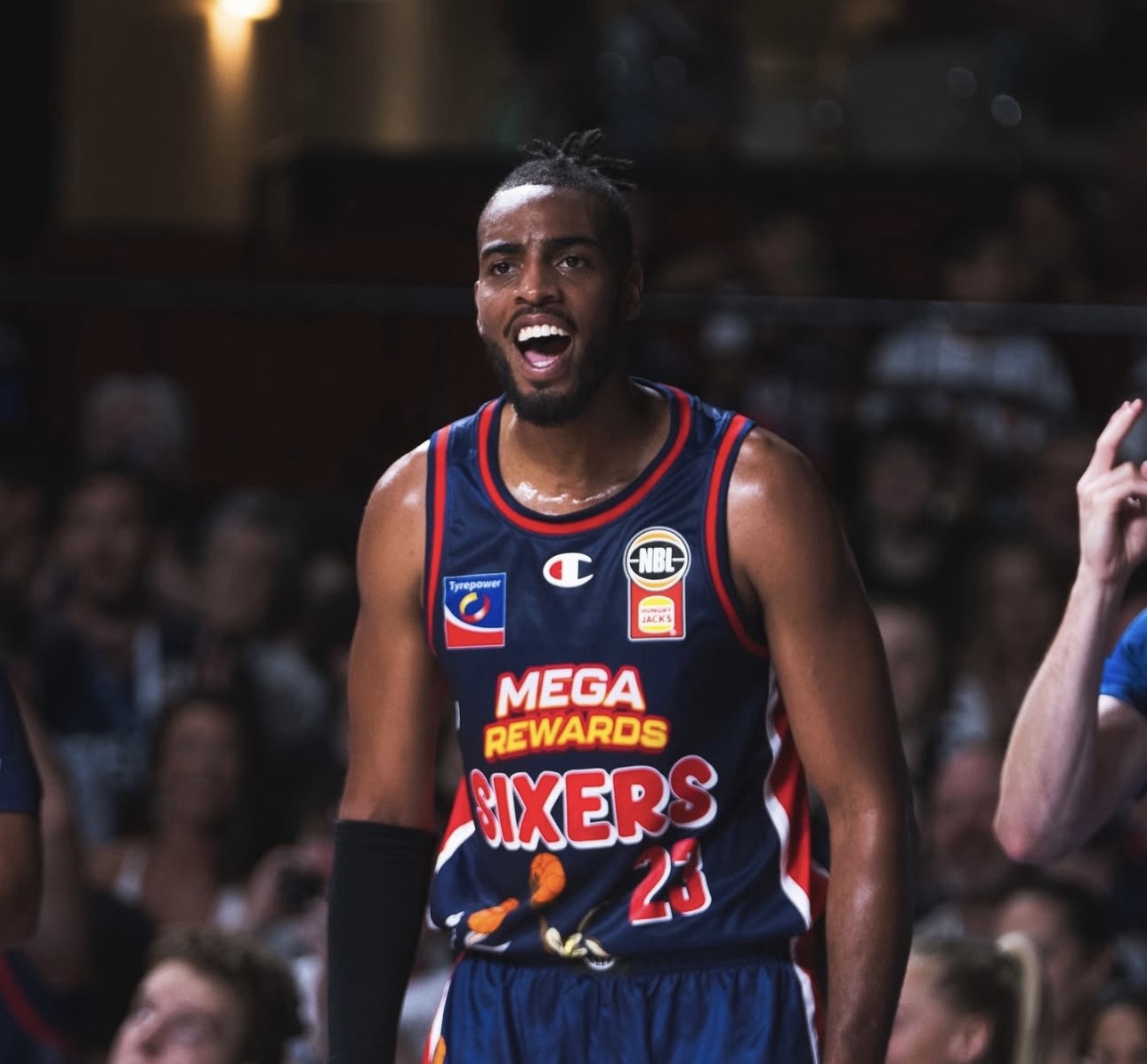 Las Vegas to the World: The Real Paths to Professional Basketball and ...